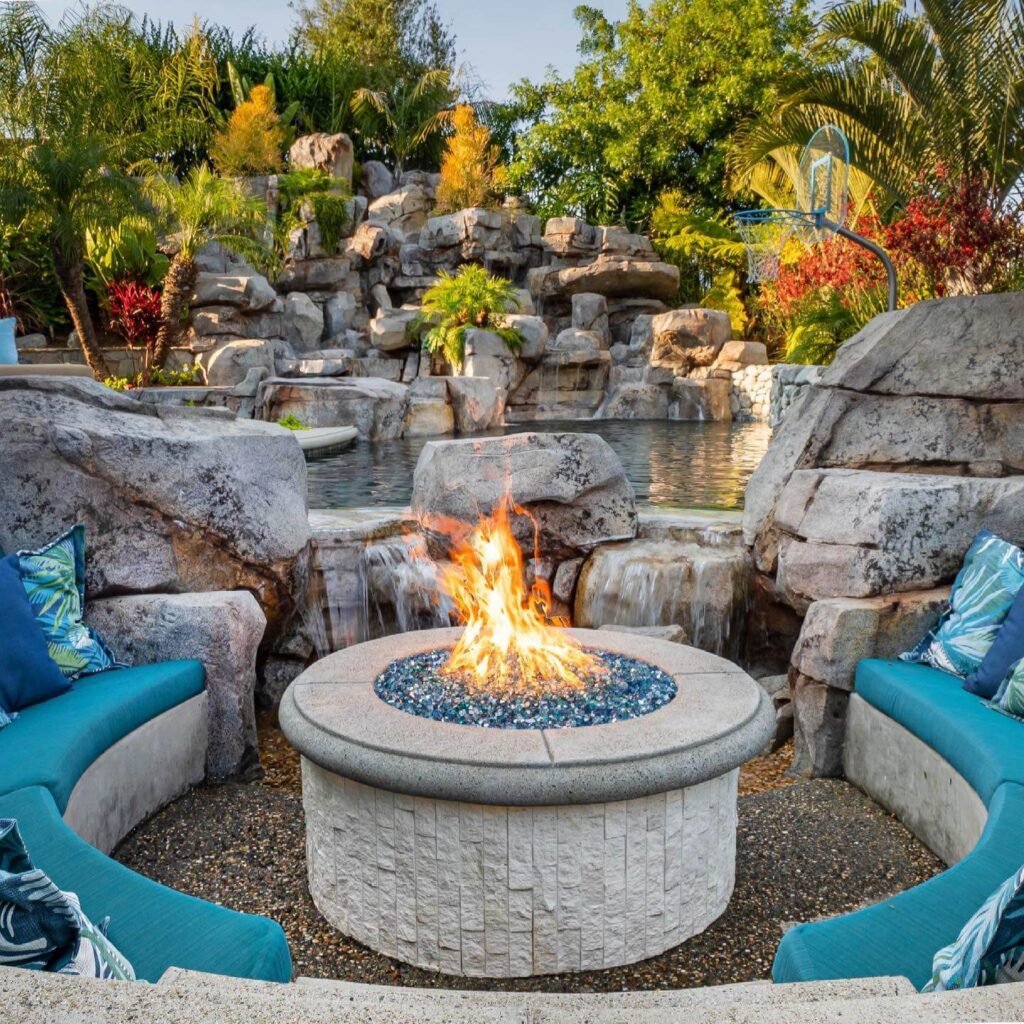 17 Sunken Fire Pit with Seating Ideas That Will Instantly Upgrade Your ...