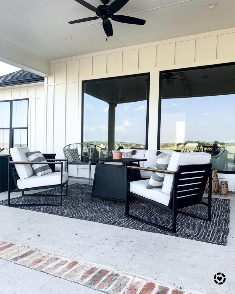 27 Dreamy Farmhouse Back Porch Ideas That Blend Comfort & Country Charm ...