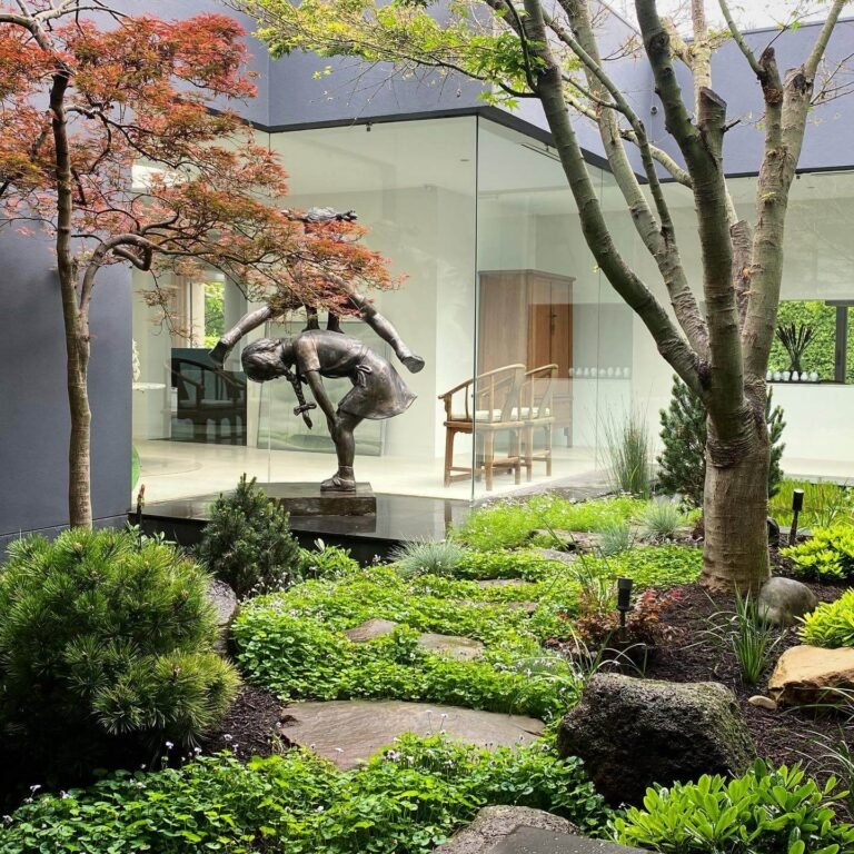 Courtyard Garden Designs That Transform Small Spaces into Serene ...